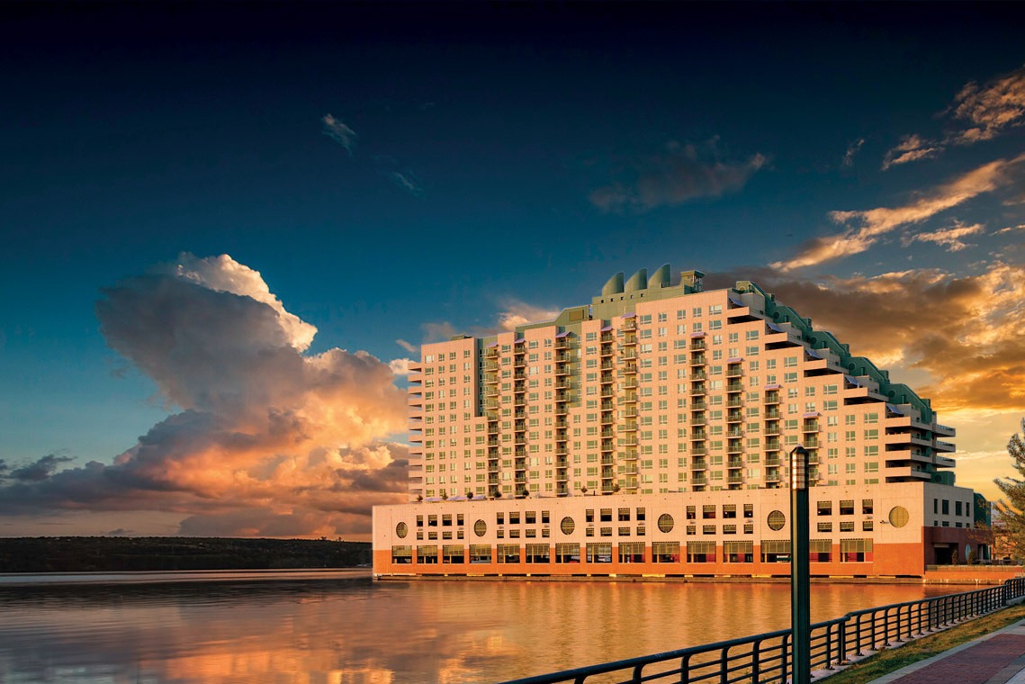 The Residences at Dockside | Condos for Sale in Philadelphia, PA